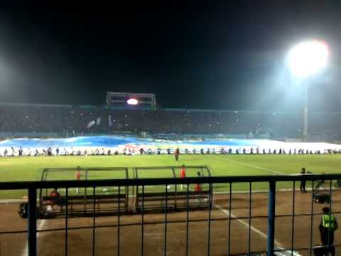 salam sam ovan gawe aremania...sak jagat - YouTube