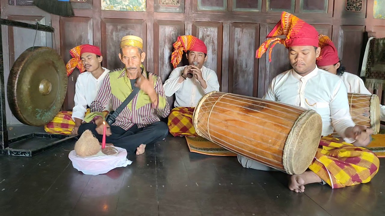 GANGRANG BULO GOWA - YouTube