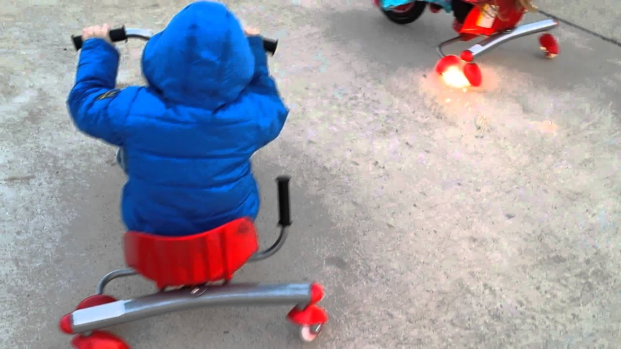 Razor flash rider 360 - YouTube