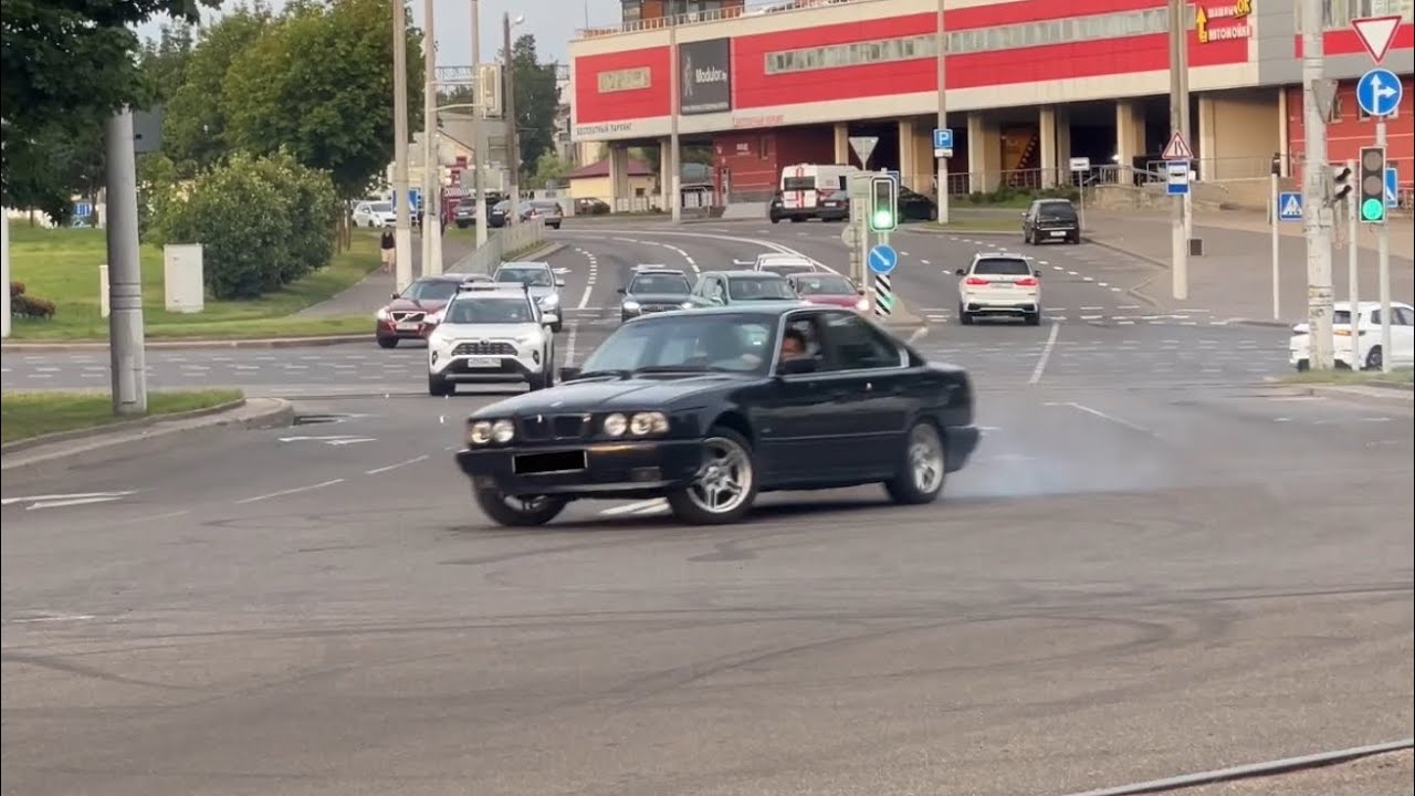 Drift BMW E34 525i M50B25 LSD - YouTube