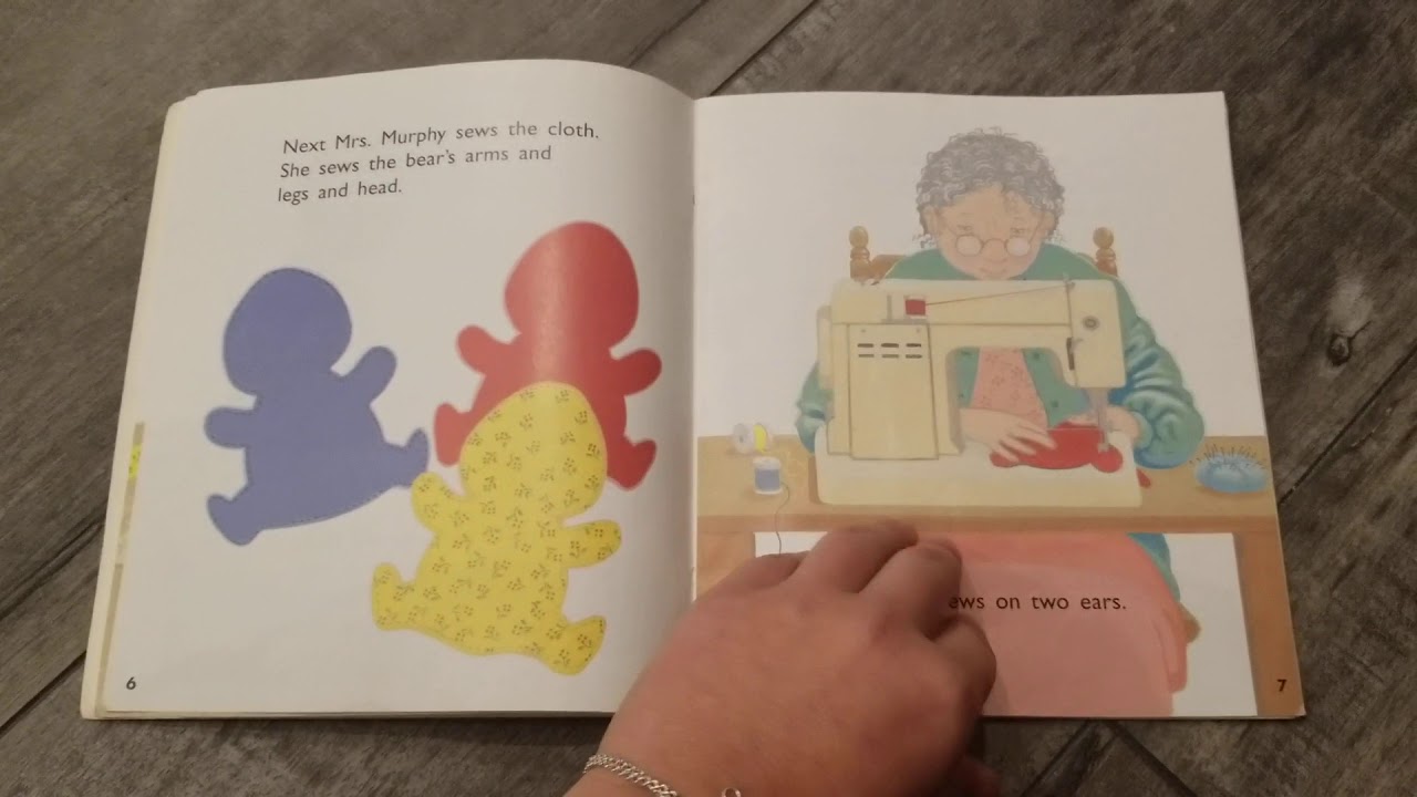Mrs. Millay reads Mrs. Murphy's Bears - YouTube