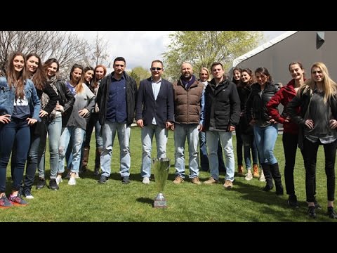 Halkbank'ın şampiyon kızları Klasspor'a konuk oldu
