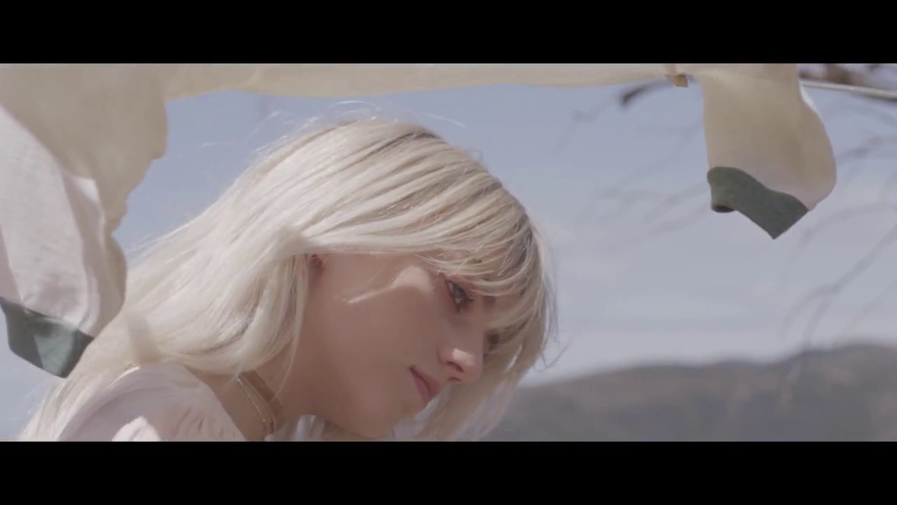 Pyper America Smith - Superga Spring/Summer 17 - YouTube
