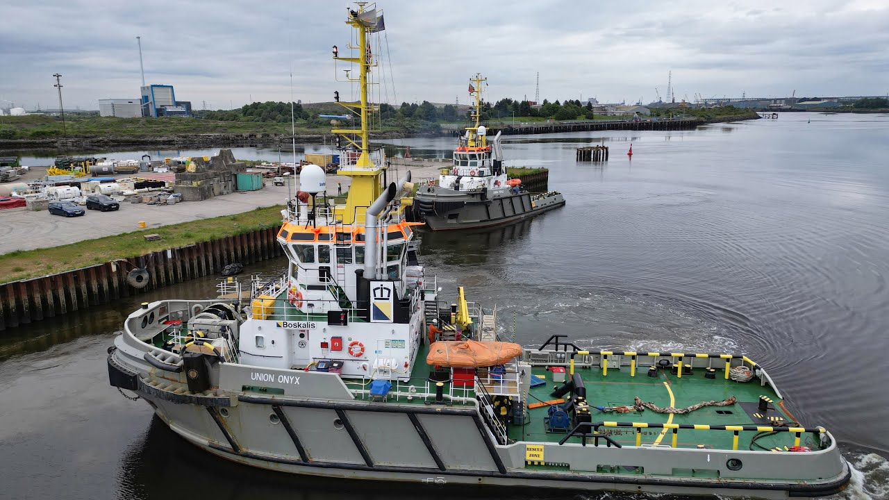 Union Onyx and Union Topaz Sailing From Able Bex Quay. - YouTube