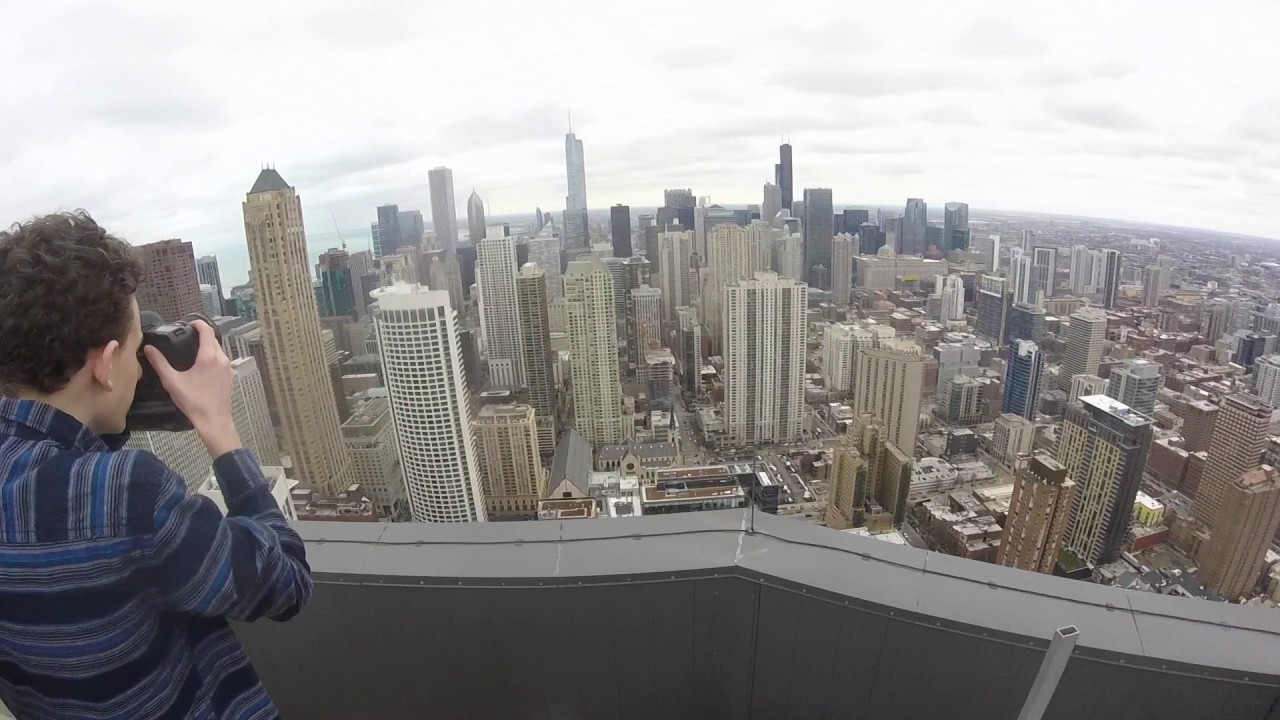 Rooftopping on a 60 story building in Chicago - YouTube