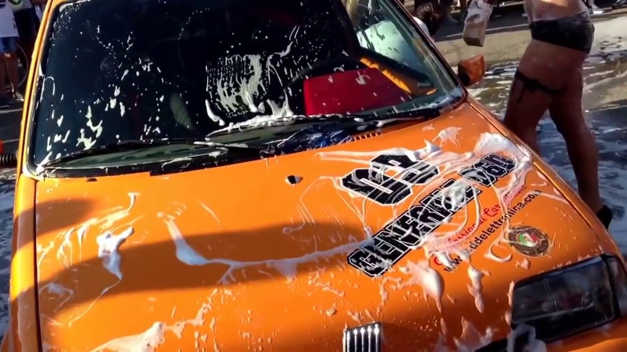 Sexy girl car wash - YouTube
