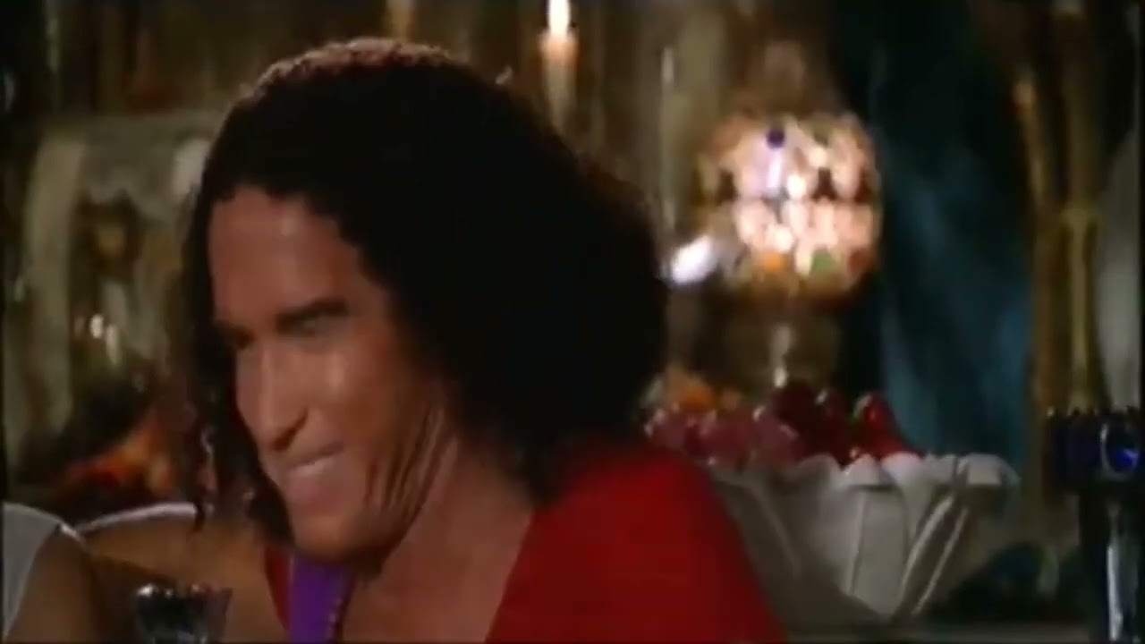 Arnold Schwarzenegger rindo (rs) - YouTube
