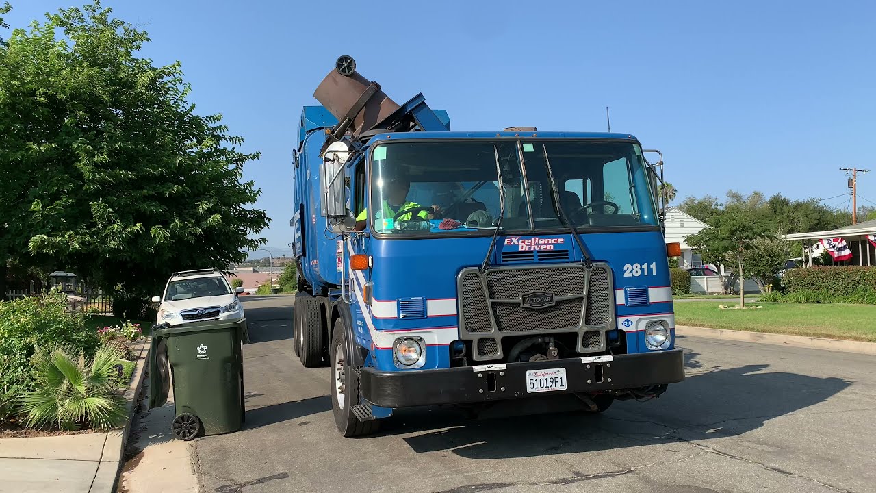 Republic Services Yard Waste Trucks in my Neighborhood // Week of 7/11 ...