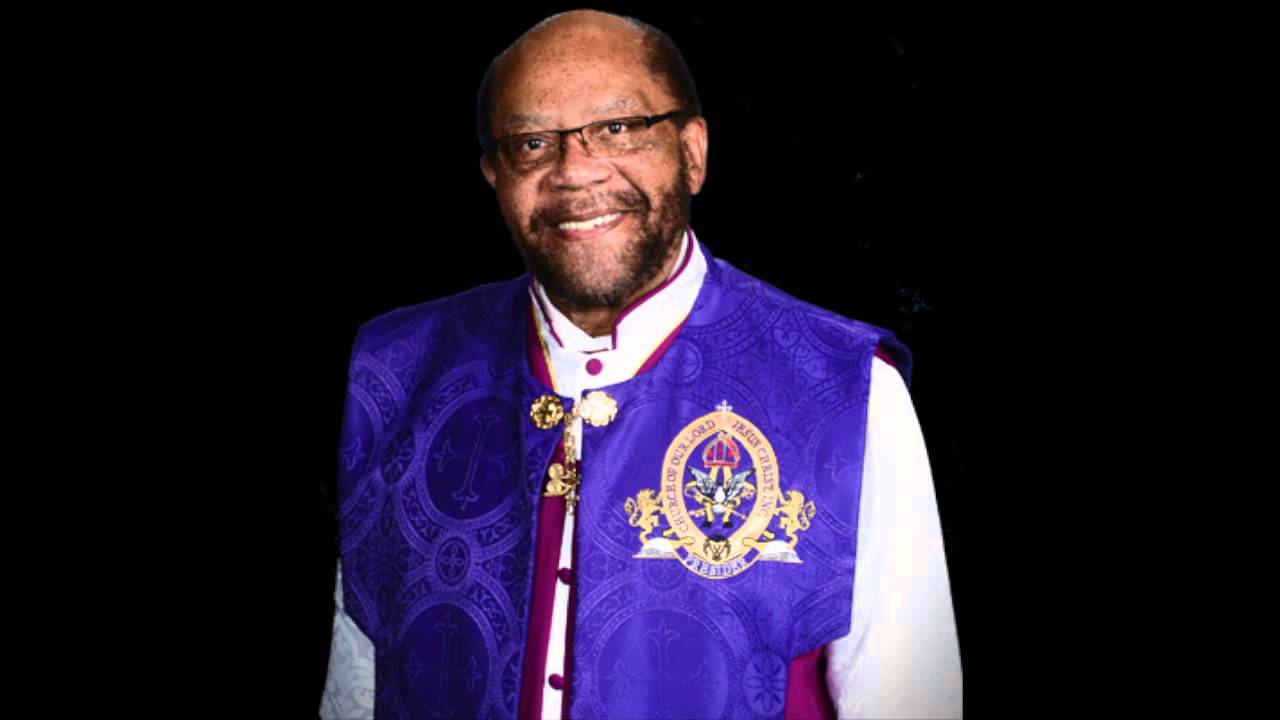 Apostle Robert Sanders at Solomon's Temple - YouTube