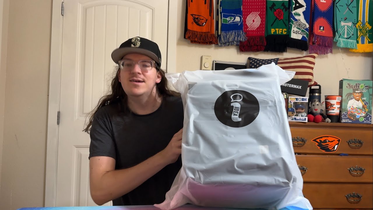Big idea Design TI EDC Backpack unboxing and first impressions - YouTube