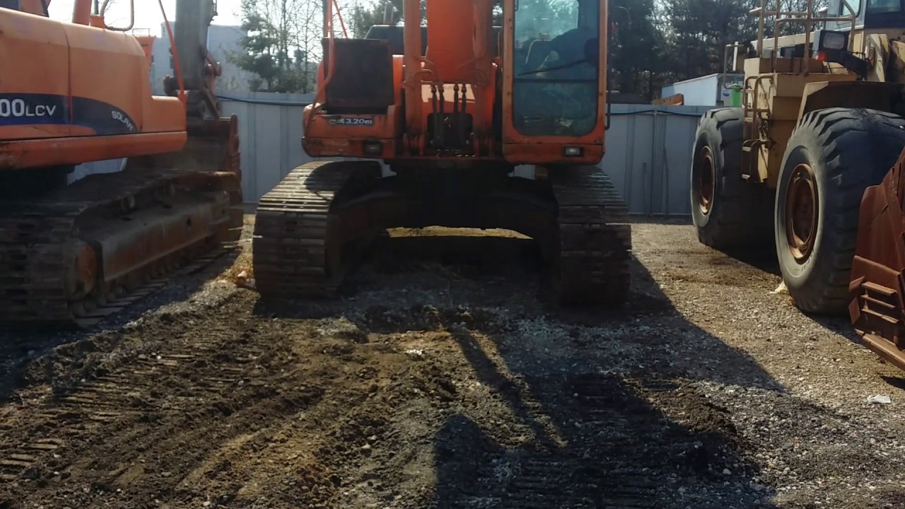 3 DAEWOO EXCAVATOR SOLAR 300LCV YEAR:2003 (STOCK:FB2379) - YouTube