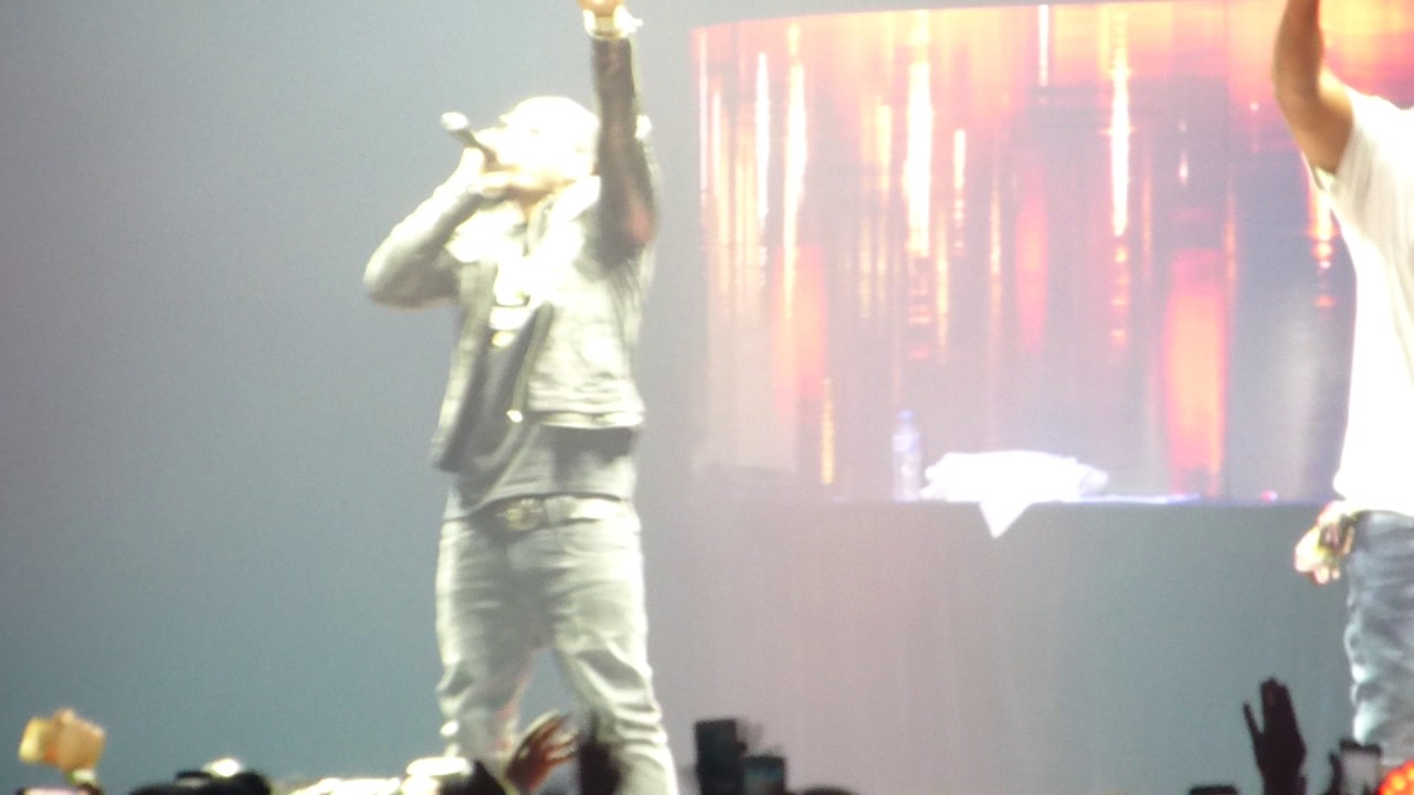 Nelly "E.I." - RnB Fridays Live, Australia Tour 2016 Adelaide HD - YouTube