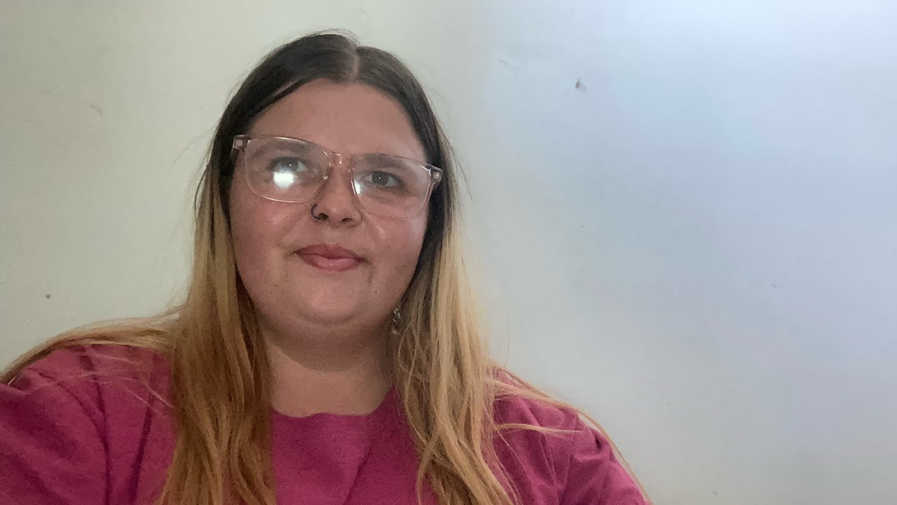 Georgia Clark, Author Coming Out Story - YouTube