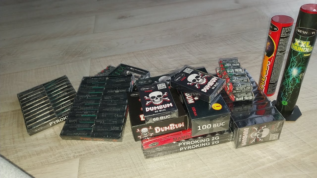 Unboxing petarde de pe PYRO KING - YouTube