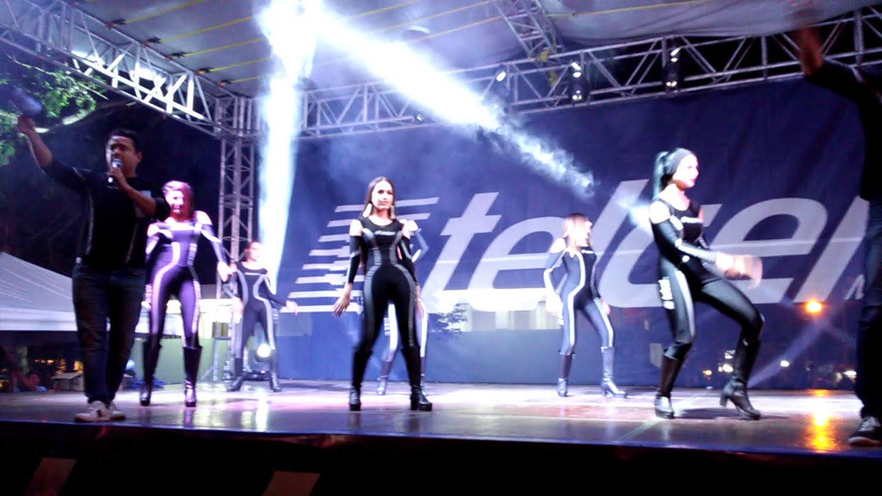 Las Chicas Telcel - YouTube