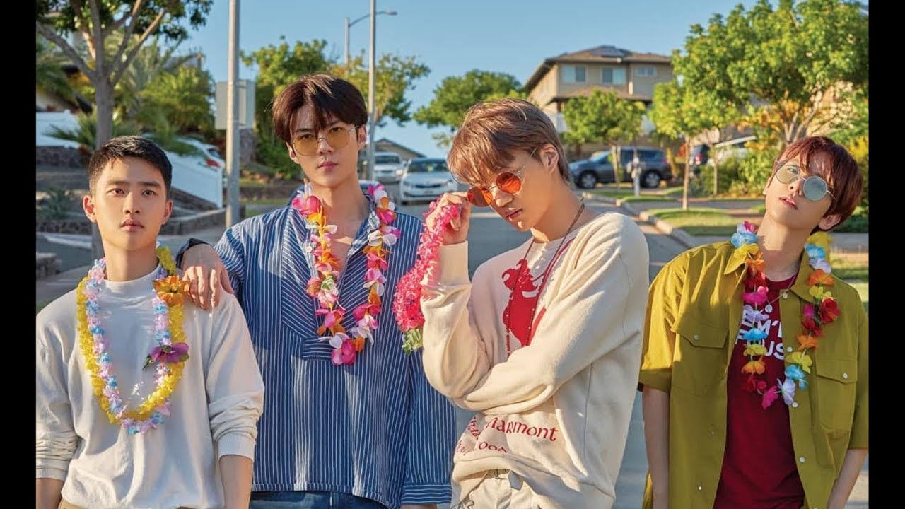 EXO ‘PRESENT ; the moment’ PHOTO COLLECTION - YouTube