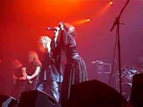 Tristania live at Metal Female Voices Festival 4 2006-1 - YouTube