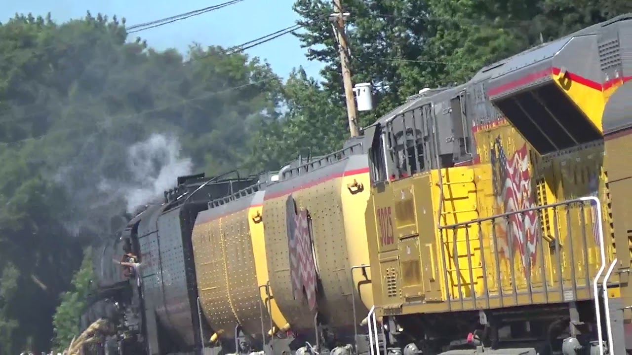 UP Steam at Rochelle - HD! - YouTube