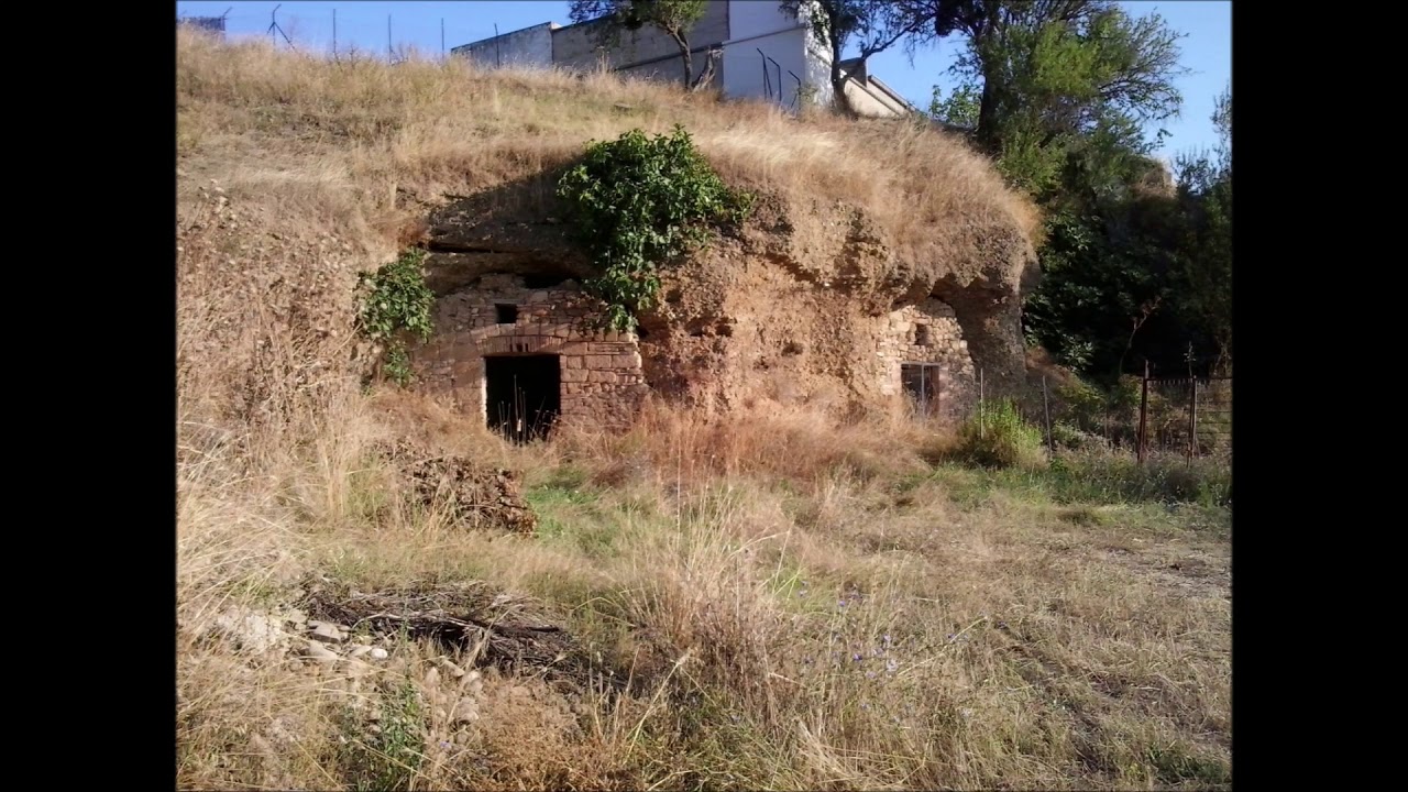 Fons Bandusiae Questa Terra è la mia Terra - YouTube