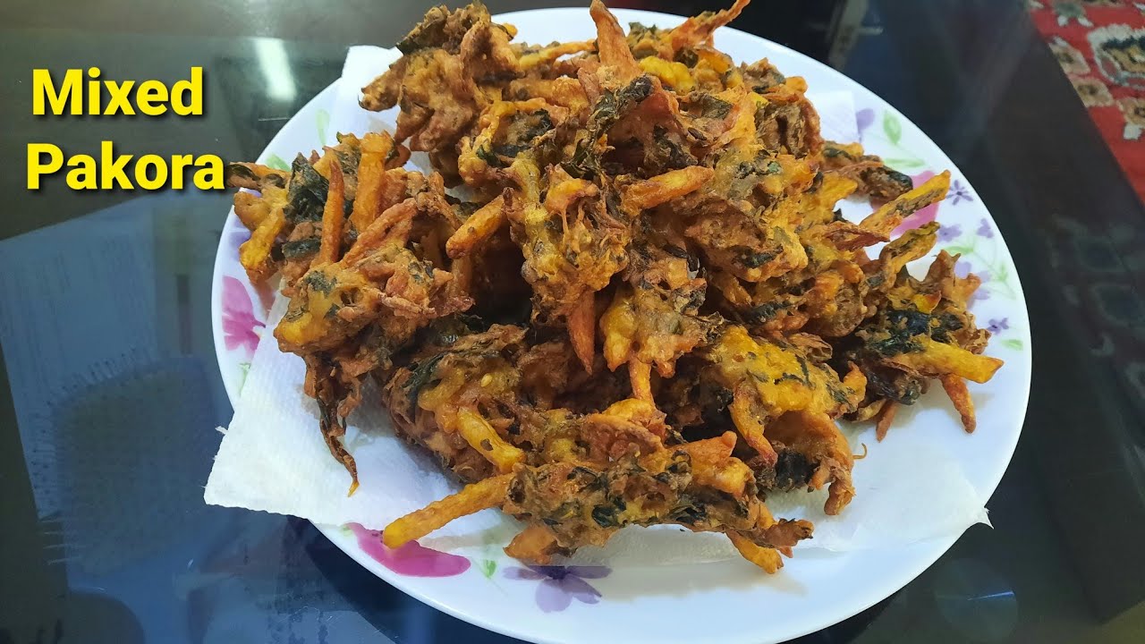 Mixed Pakora Recipe | Aloo Palak Aur Pyaz ka Pakora | Iftar Special ...