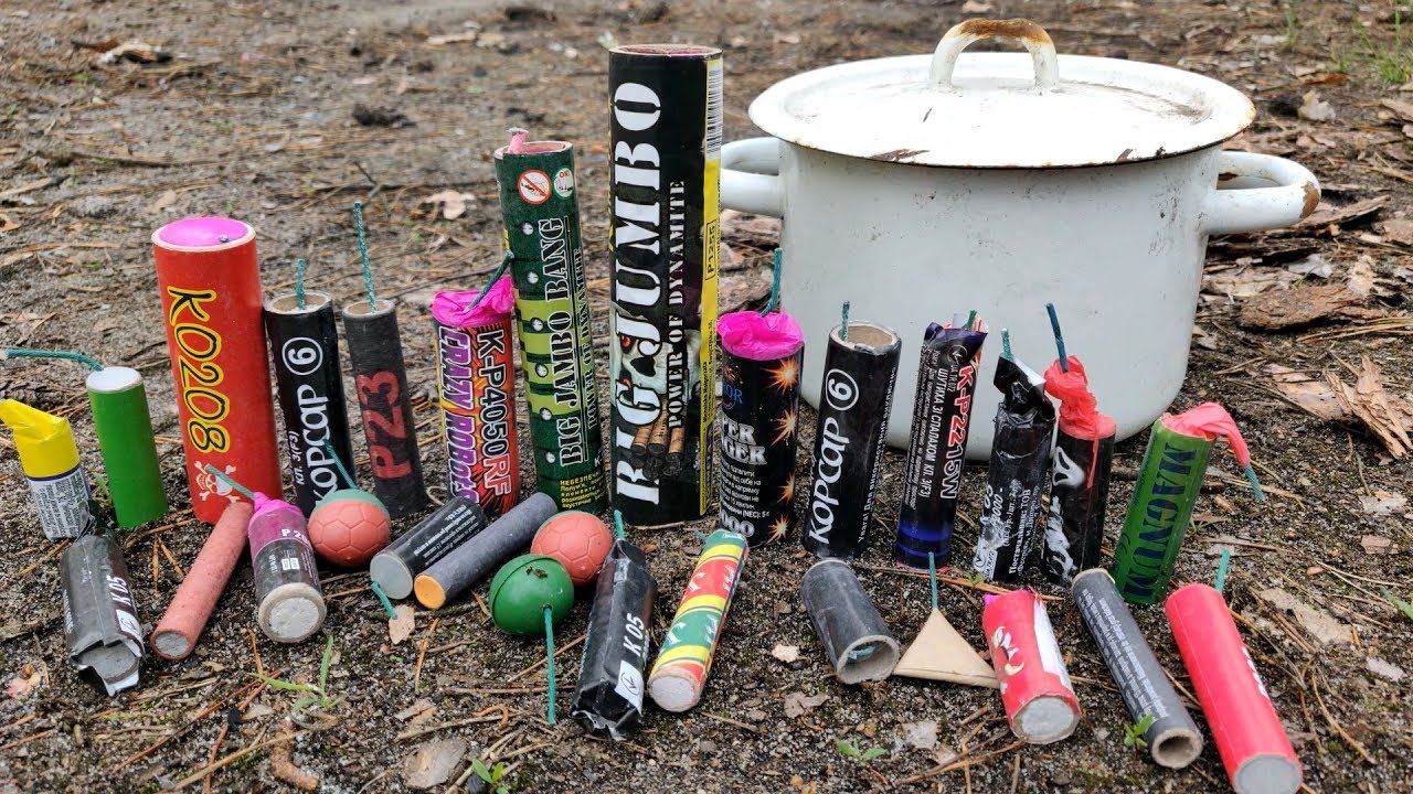 🔥BIG FIRECRACKERS vs PAN💣💥🍲 - YouTube