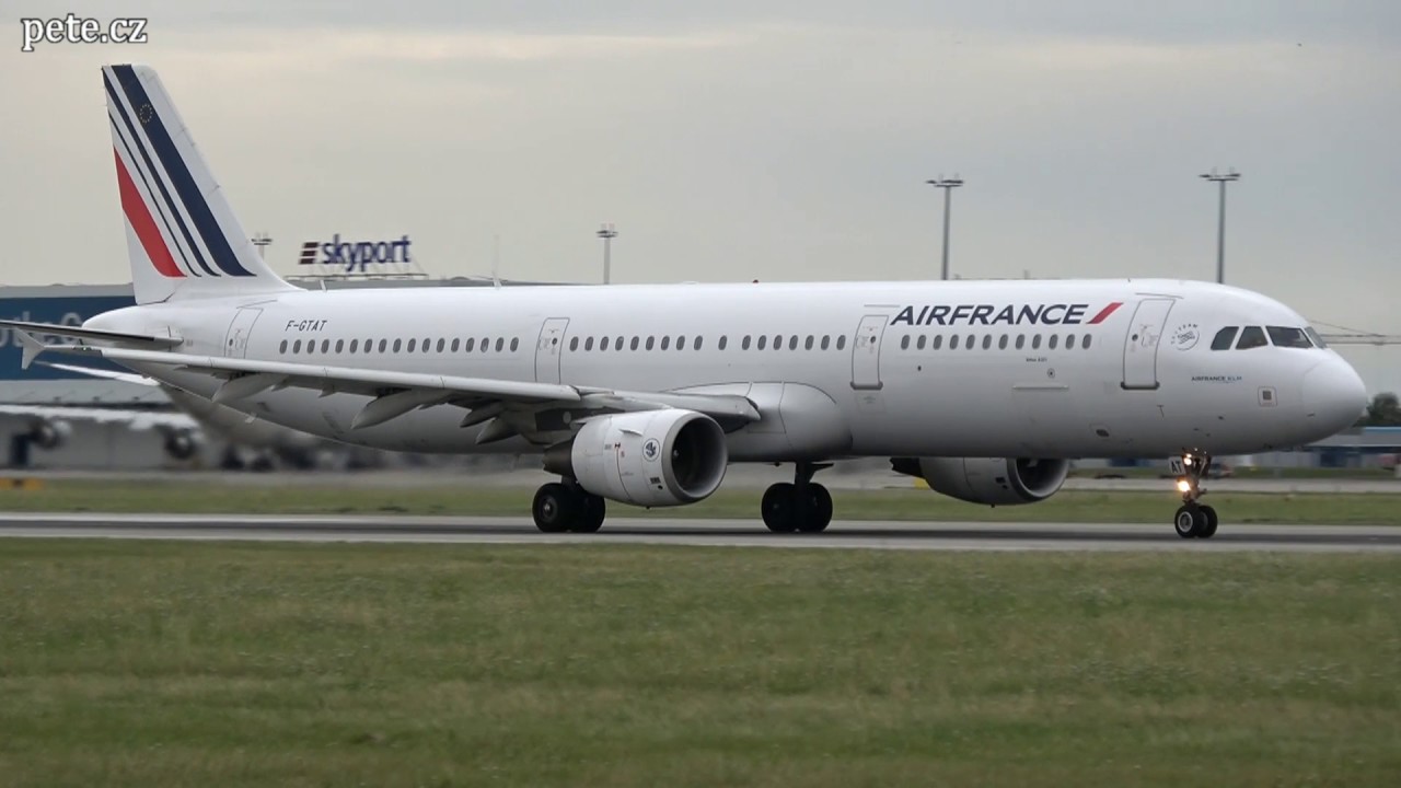 Letadla * Letiště Praha - YouTube