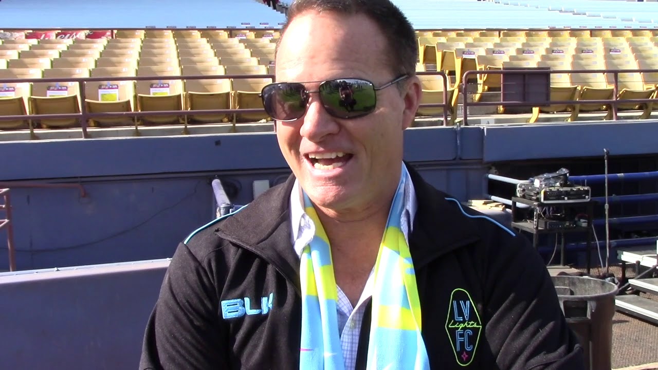 LV Lights Head Coach Eric Wynalda Interview - YouTube