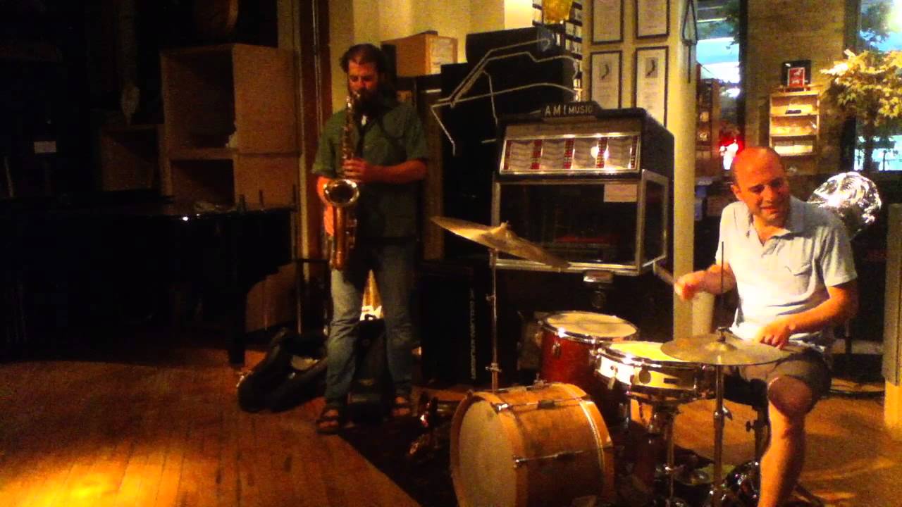 Jay Hay & Mike Gennaro - YouTube