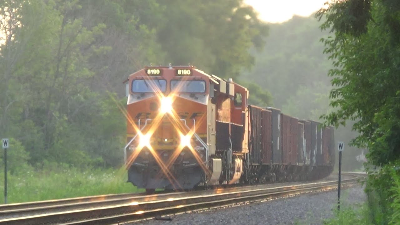 BNSF Train of BN and ATSF Hopper Cars - YouTube