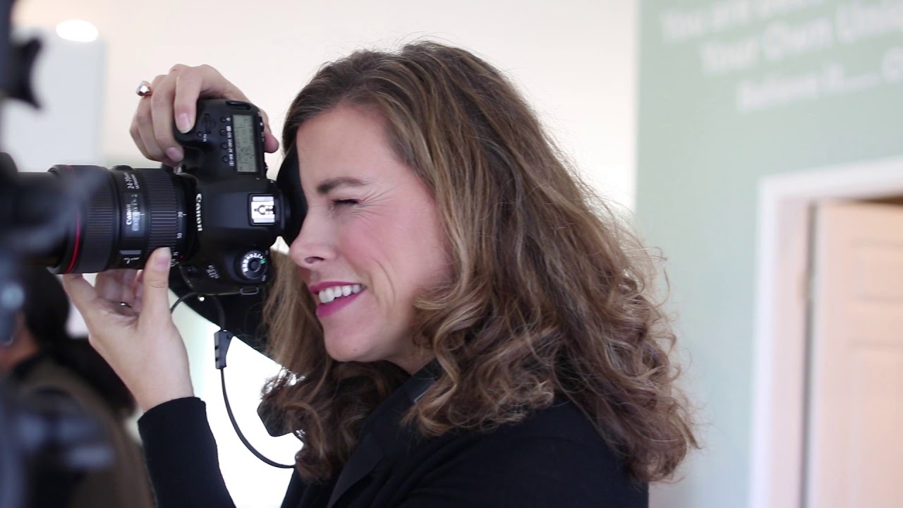 Kim Brundage Photography • Personal Branding Session - YouTube