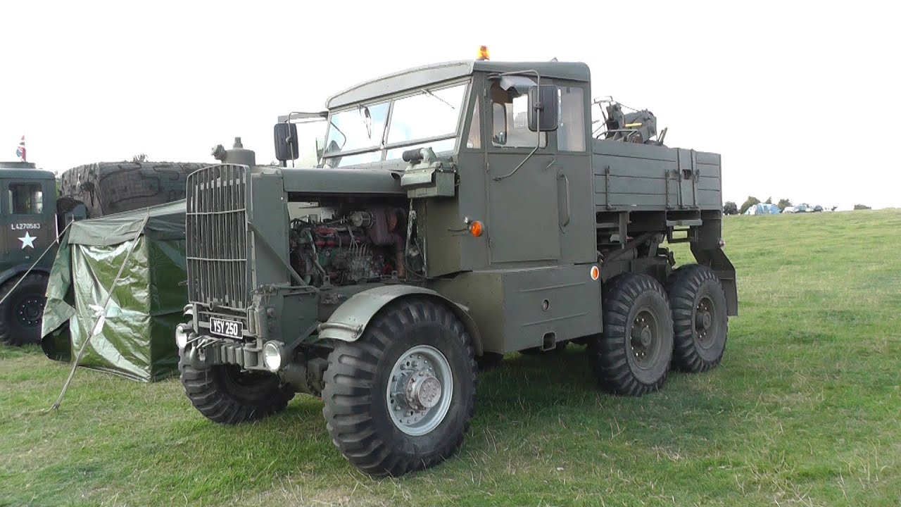 Scammell Explorer at Tanks Trucks & Firepower Show 2013 - YouTube
