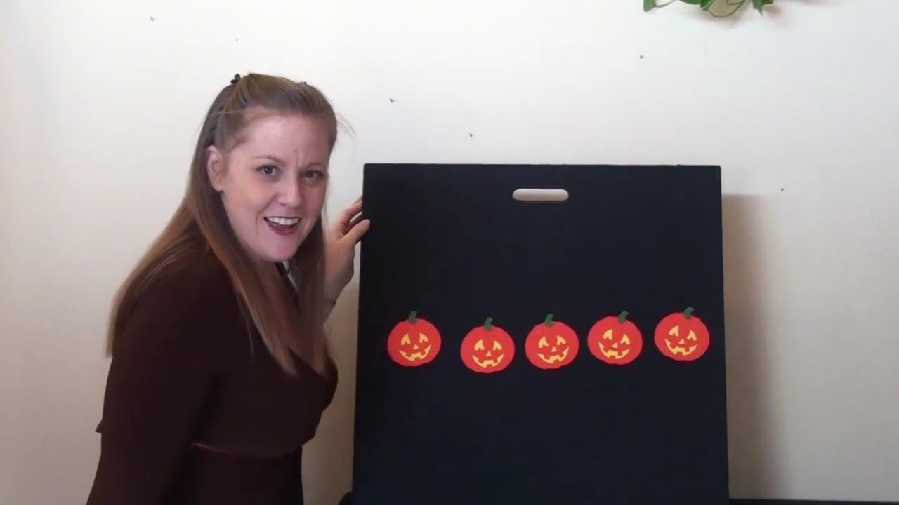 Five Little Pumpkins Felt Board Story - YouTube