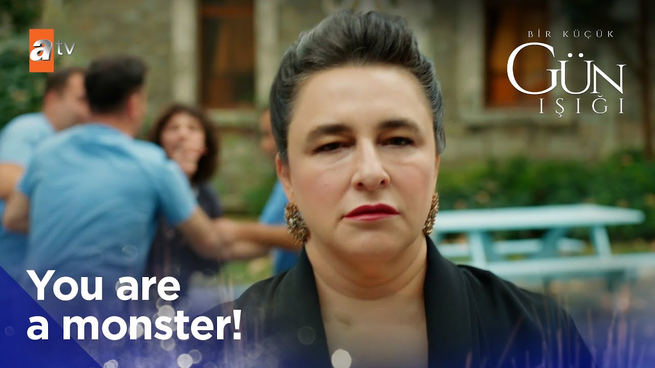 Ümran doesn't care about Dila - Bir Kucuk Gun Isigi | Short Scenes ...