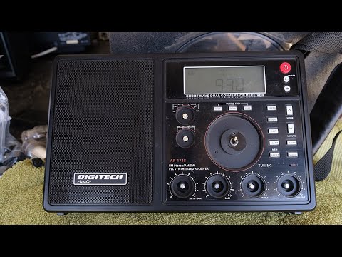 Digitech (Jaycar) AR-1748 portable radio - YouTube