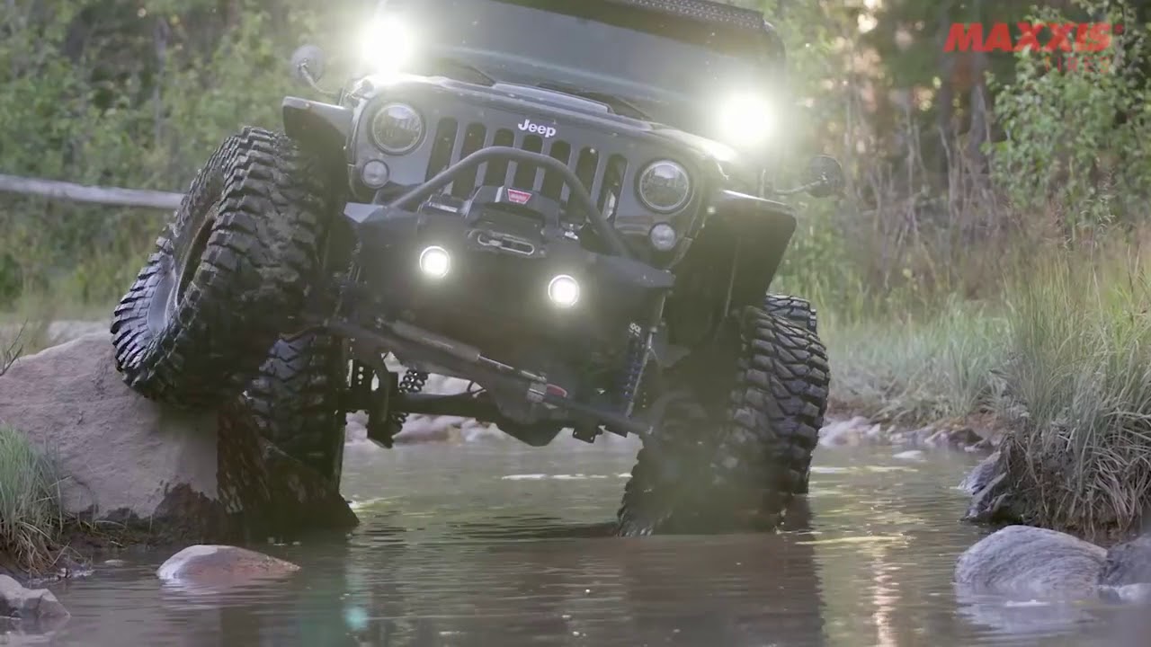 The Maxxis M 8060 Trepador Extreme Offroad Tire - YouTube