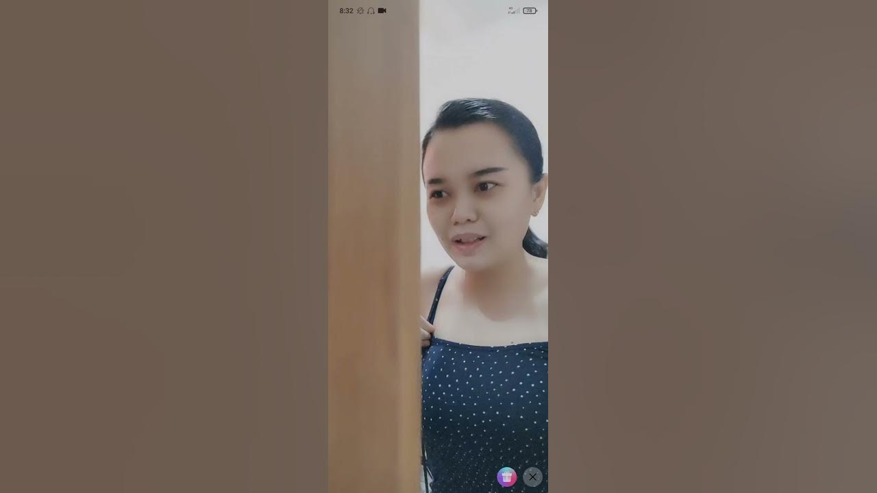 Liva sambil dandan & ganti baju || Mango live || Bigo live - YouTube