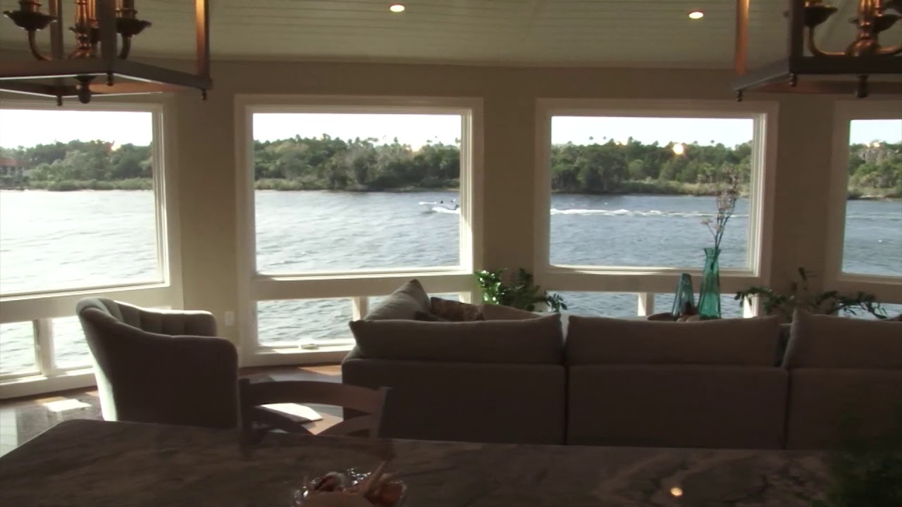 Custom Homes with Panoramic Views - YouTube