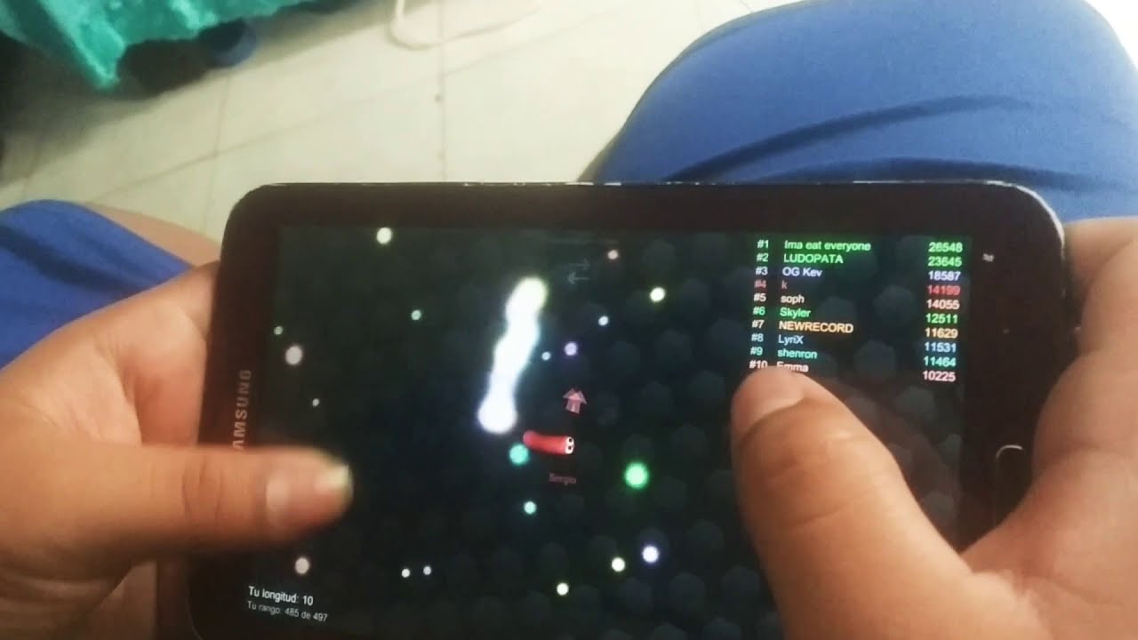 #JuniBoy BB activo jungando SLITHER.LO - YouTube