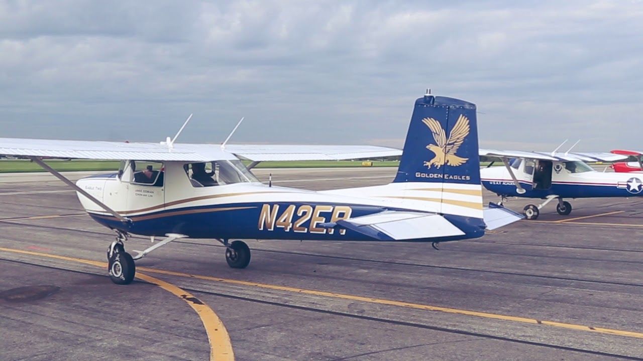 Golden Eagles Flight Team - YouTube