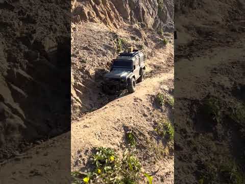 Traxxass Land Rover Defender flip on it’s side and recover by it self ...