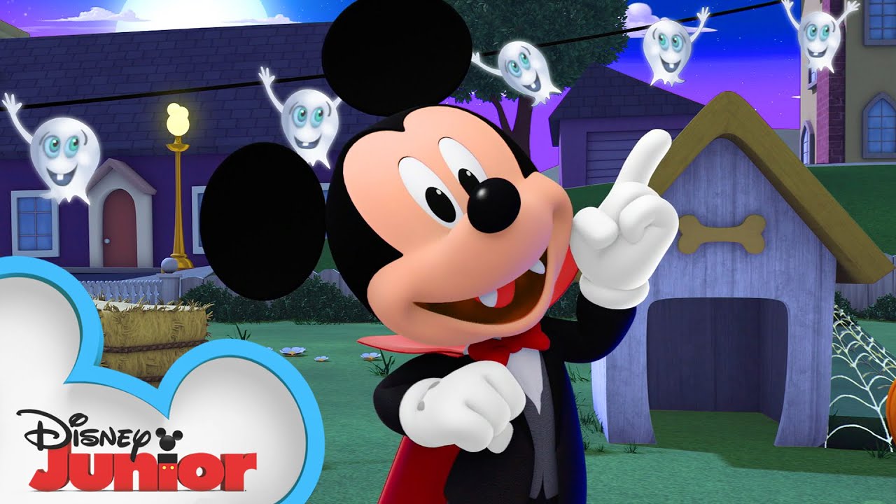 Whatcha Gonna Be | Mickey Mouse Funhouse | Marvel's Spidey and his ...