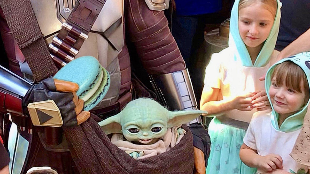 Mandalorian and Grogu Surrounded at Galaxy's Edge ~ First Order Control ...