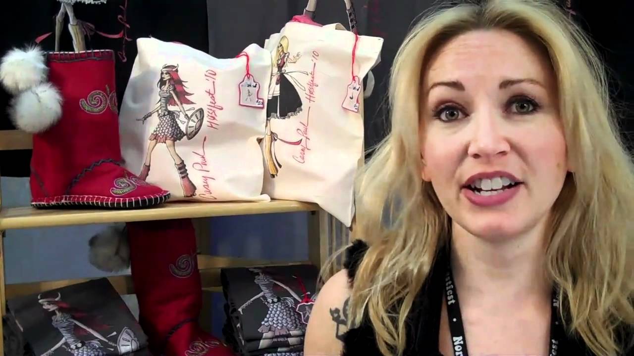 Casey Paul at Norsk Hostfest - YouTube