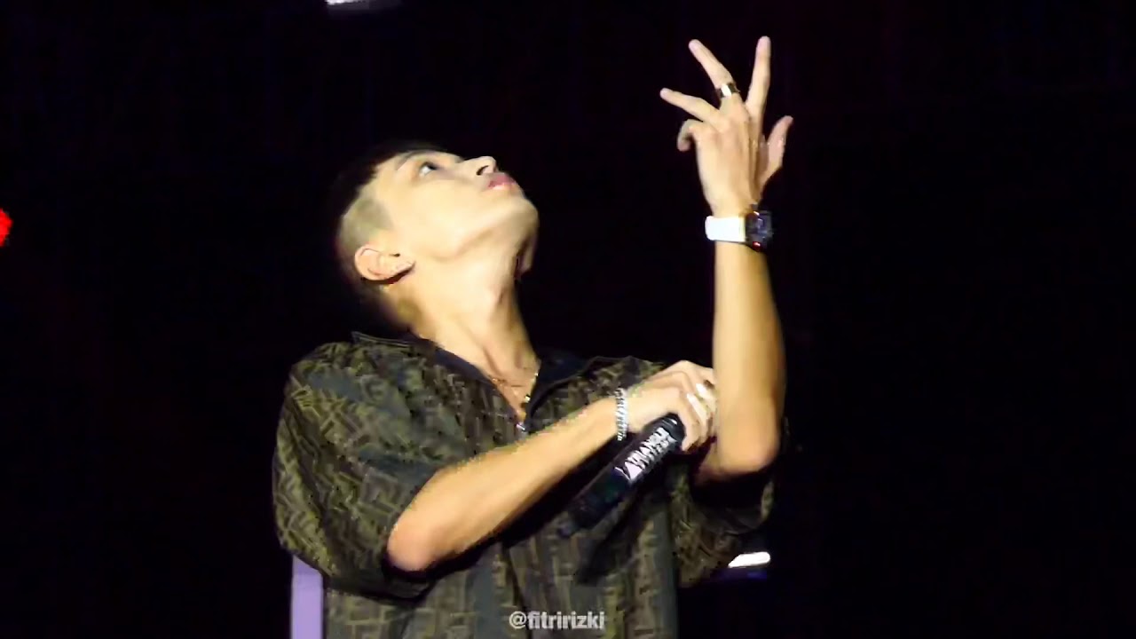 20190831 Simon Dominic ( 사이먼도미닉) - Pose - YouTube