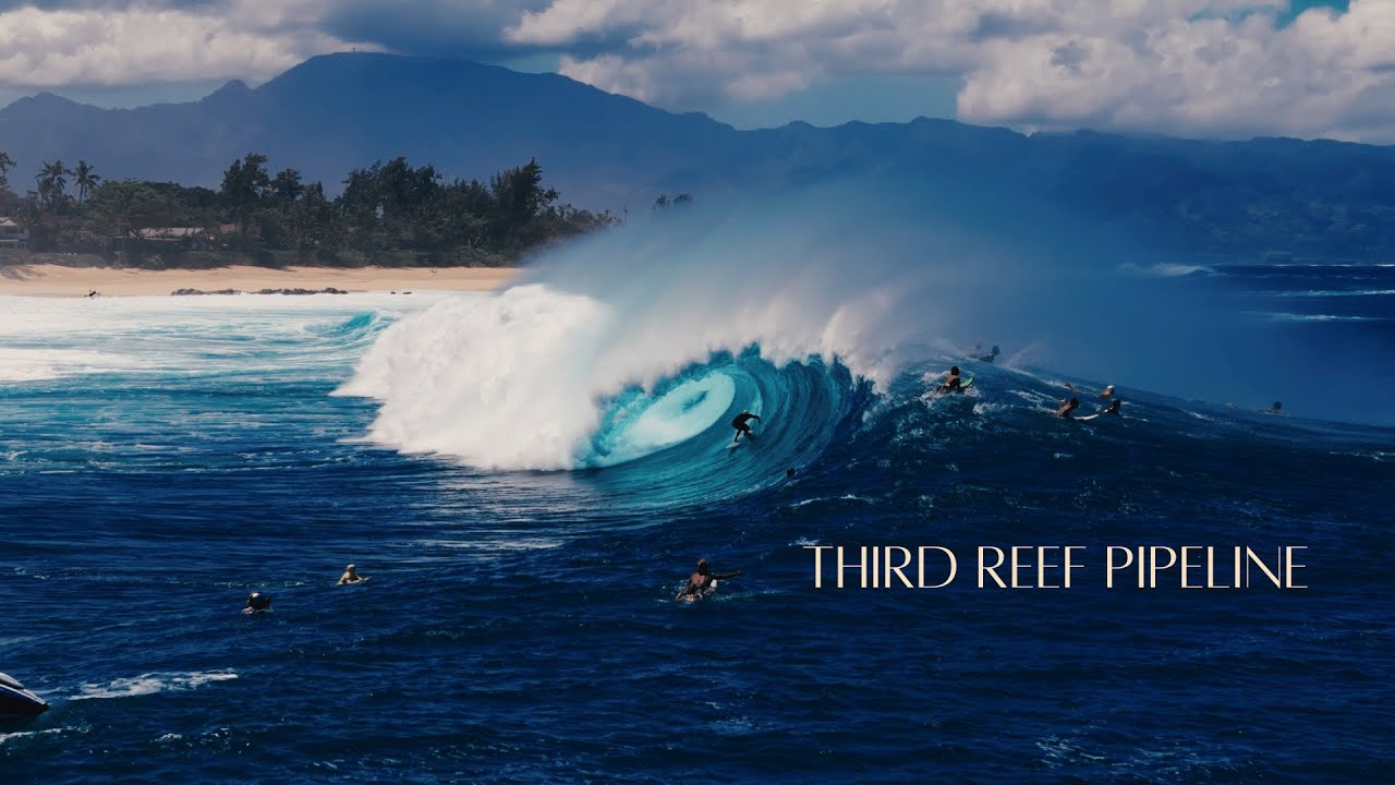 Huge Pipeline Spring Swell | Third Reef Sets - YouTube