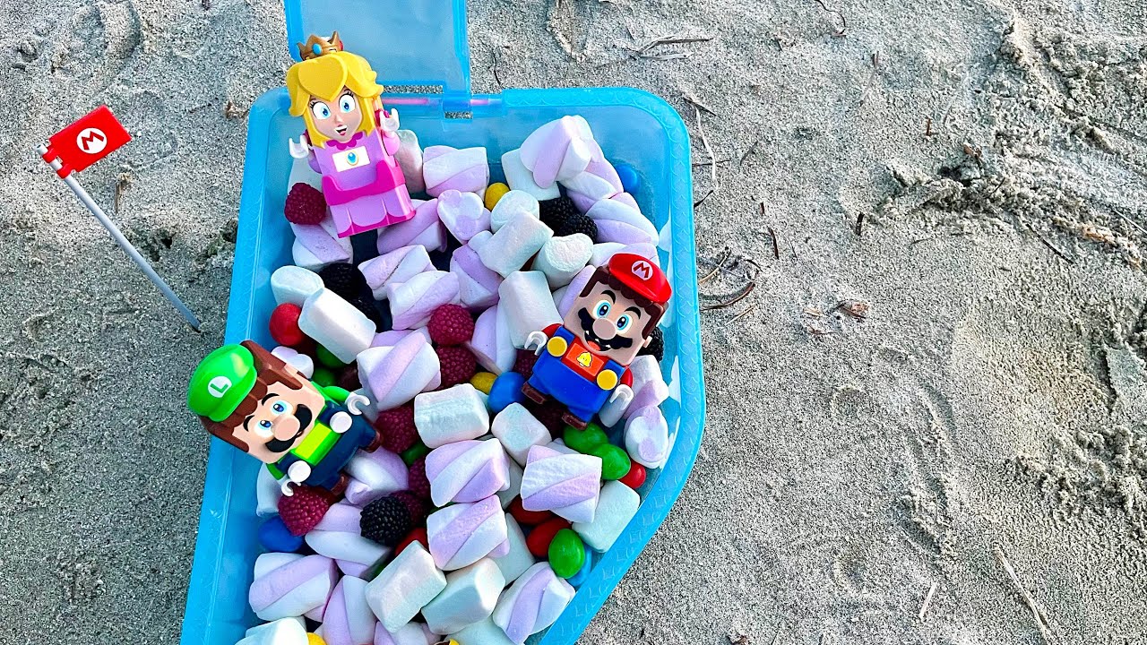 Lego Mario, Luigi and Peach want to buy marshmallows from the grocery ...