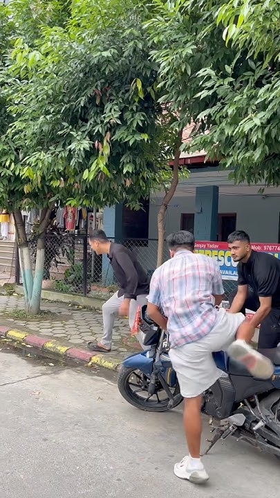 Daaijo ko bike 😂😂😱 #comedy #nepalicomedyseries #comedyfilms #funny #nepalimovie #comedymovies ...