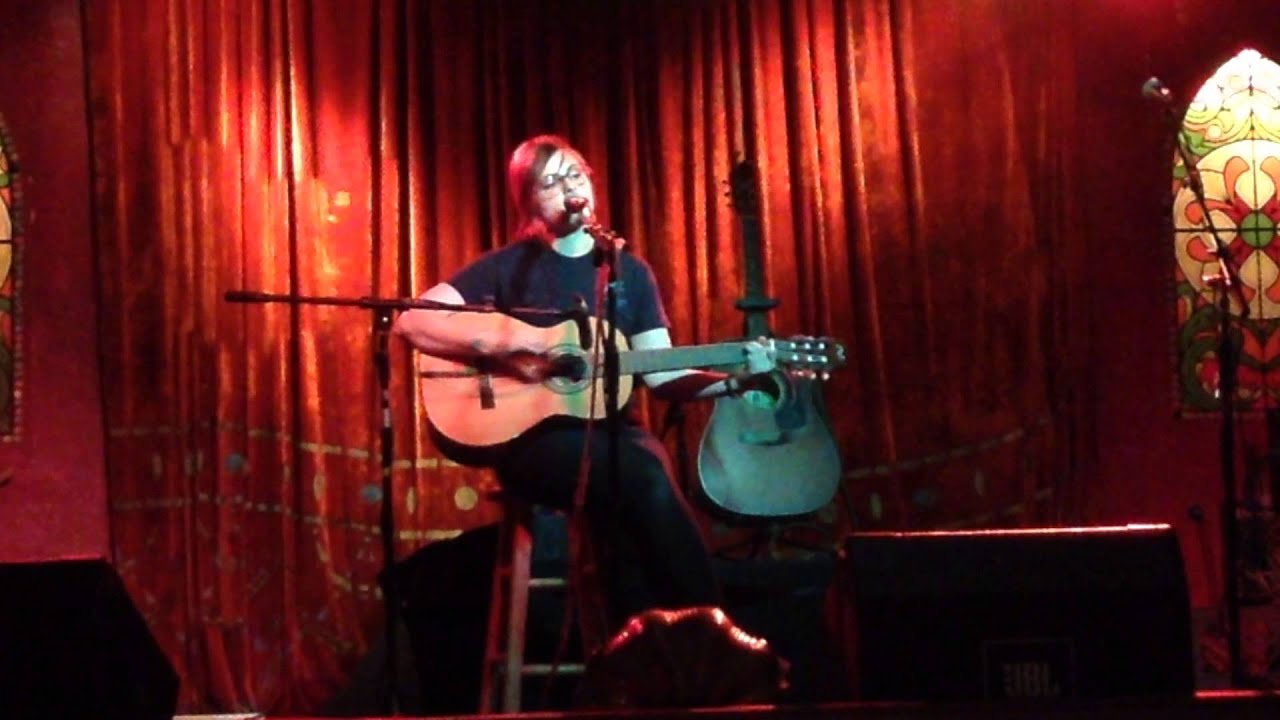 Sarah Appel @ Velour Open Mic - YouTube