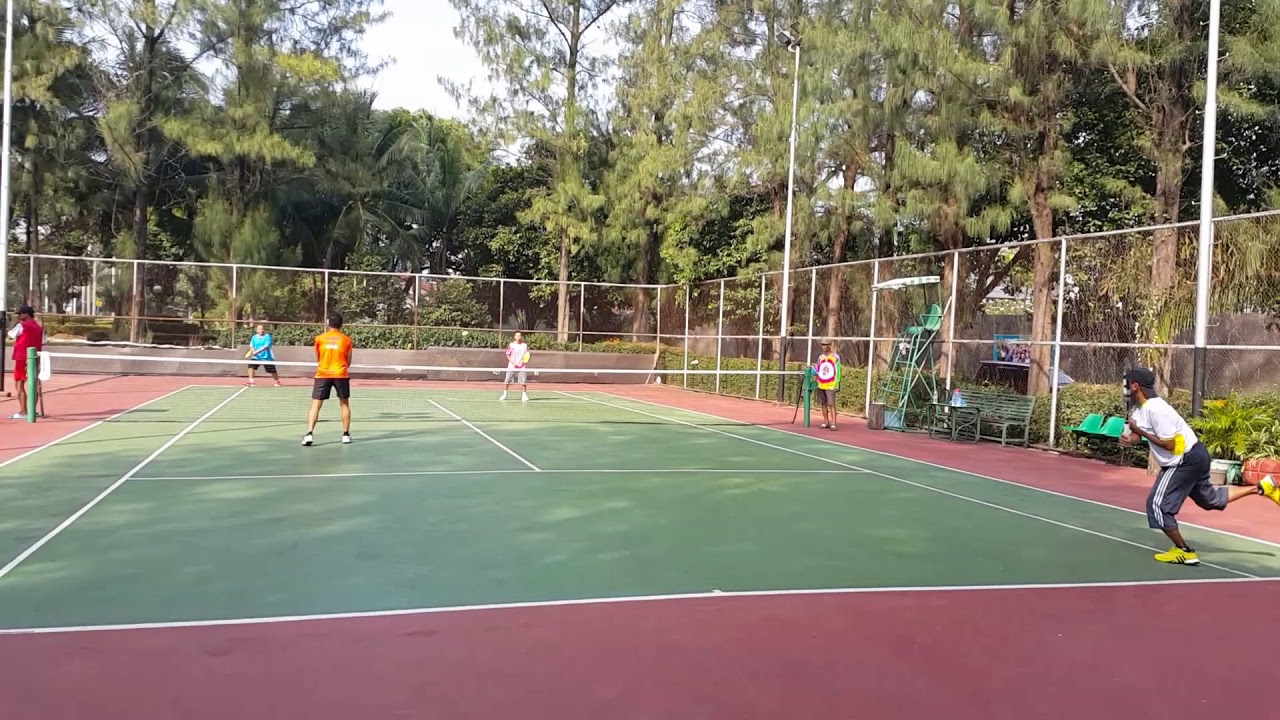 Inside out one handed backhand - YouTube