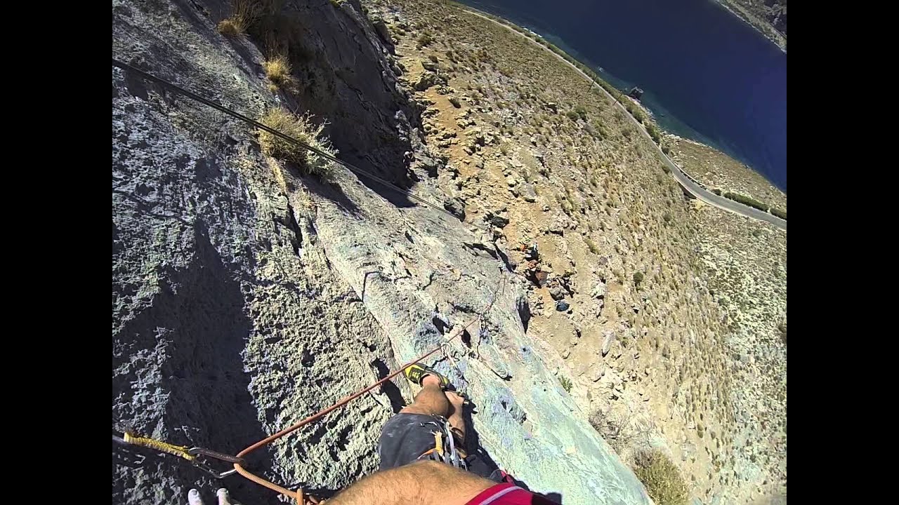 Bad belaying - YouTube